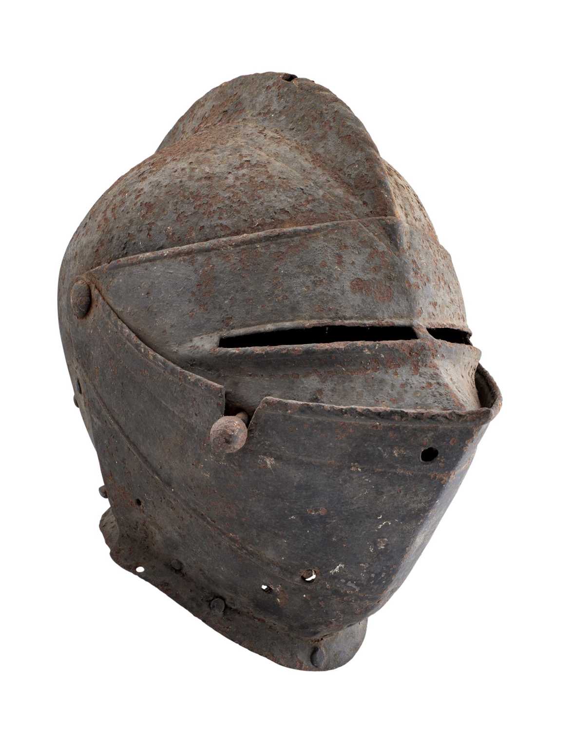 Lot 183 - AN ENGLISH OR FLEMISH CLOSE HELMET