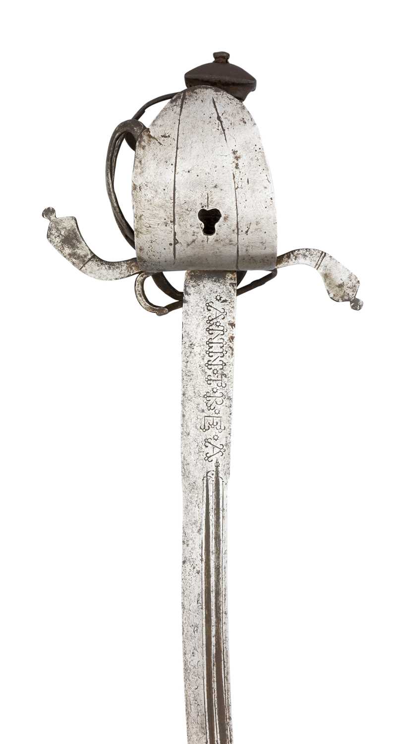 Lot 82 - A NORTH EUROPEAN SABRE OF SINCLAIR TYPE