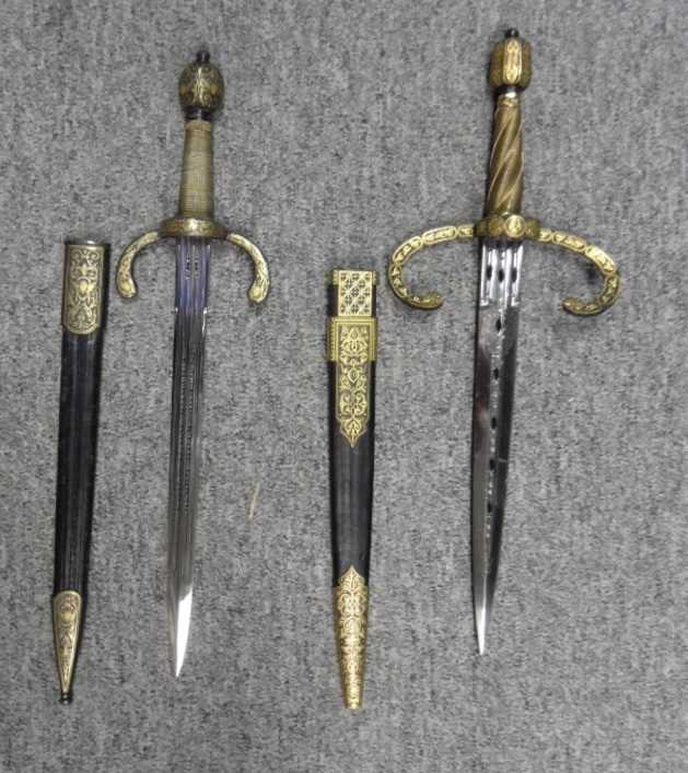 Lot 139 - TWO LEFT-HAND DAGGERS IN LATE 16TH/EARLY