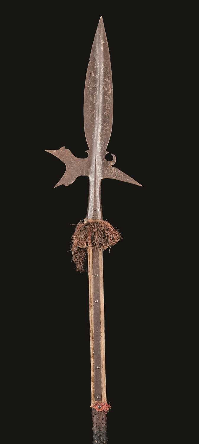 Lot 156 - A GERMAN ETCHED HALBERD