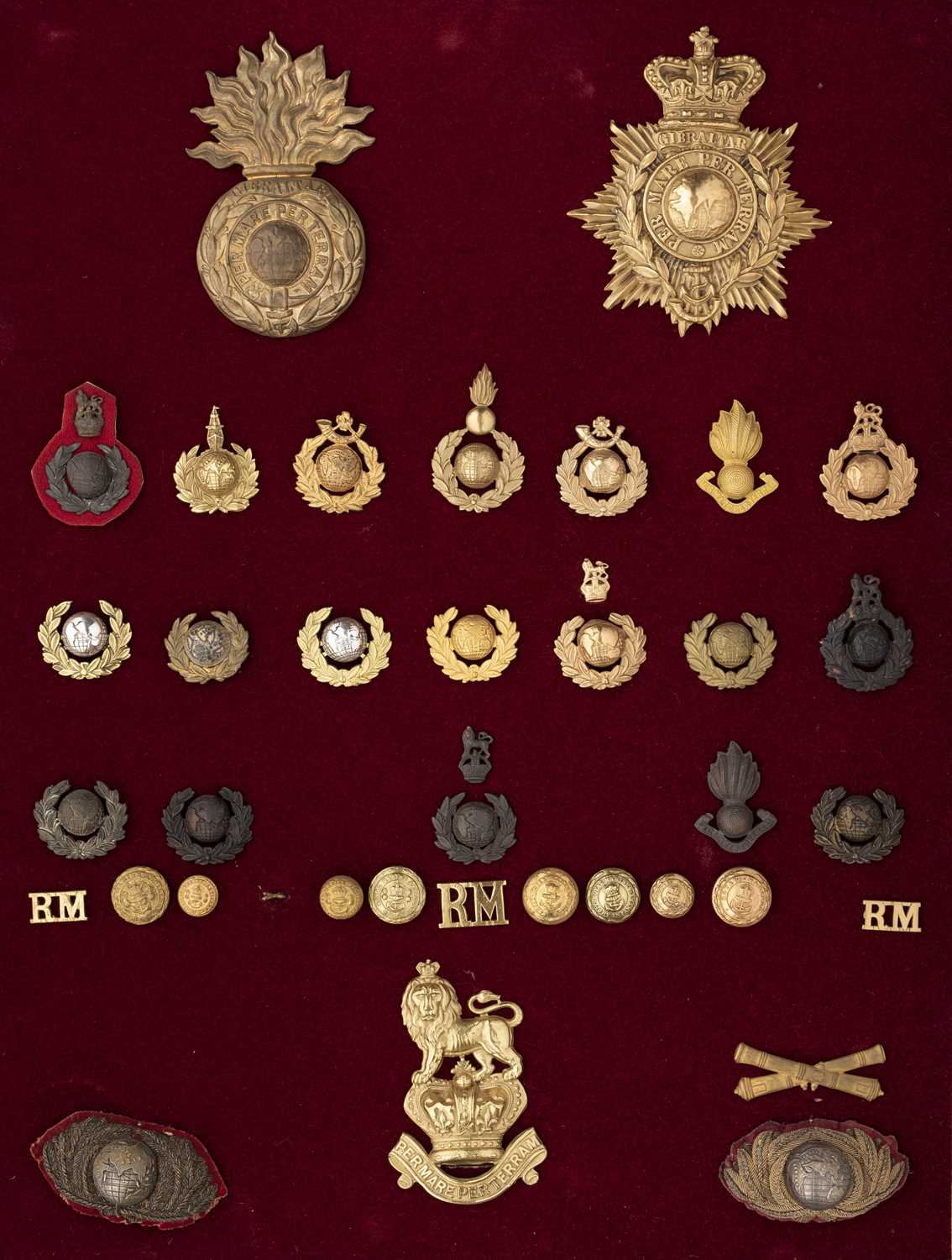 Lot 474 - â’¶ ROYAL MARINES INSIGNIA