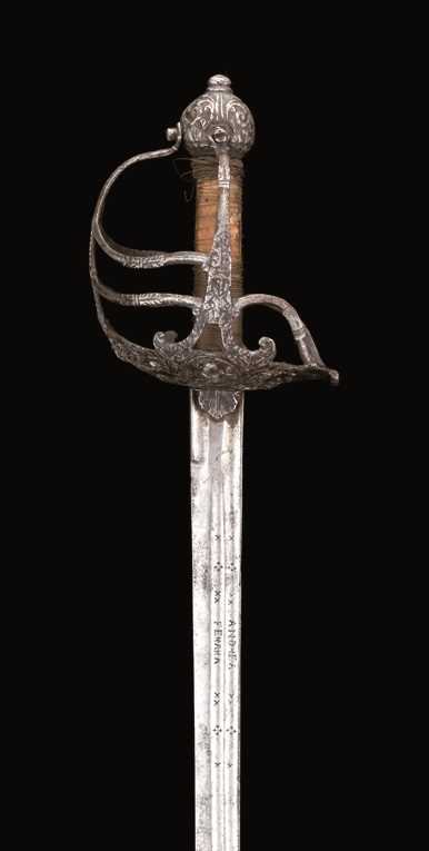 Lot 143 - A FINE ENGLISH MORTUARY SWORD