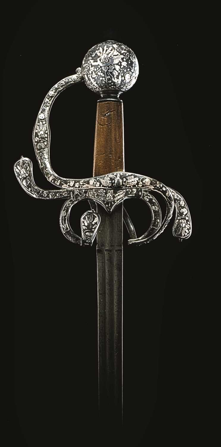 Lot 285 - A FINE AND RARE ENGLISH RAPIER WITH