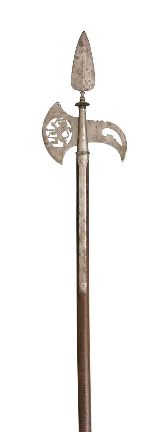 Lot 249 - A SWISS HALBERD OF THE ZURICH TOWN GUARD