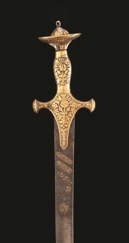 Lot 31 - AN INDIAN SWORD