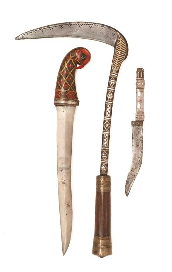 Lot 44 - AN INDIAN DAGGER WITH PAINTED STONE HILT