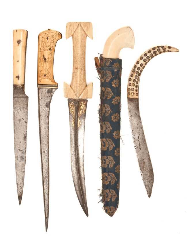 Lot 48 - FIVE EASTERN DAGGERS INCLUDING A PERSIAN KARD