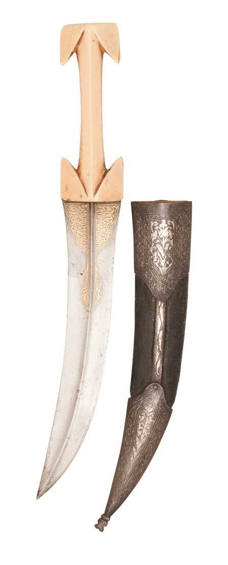 Lot 56 - A GEORGIAN DAGGER