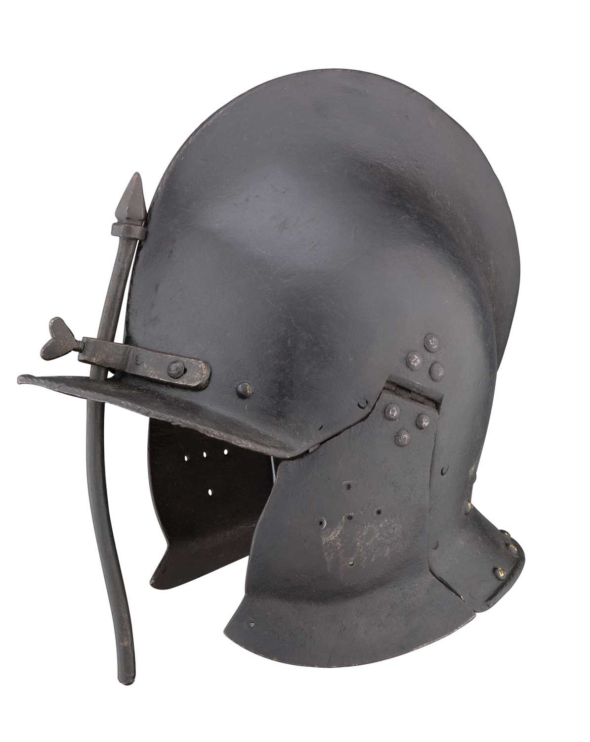 Lot 431 - A FINE GERMAN SAPPER'S BURGONET OF