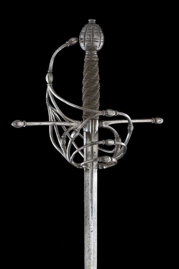 Lot 110 - A FINE SWEPT-HILT RAPIER