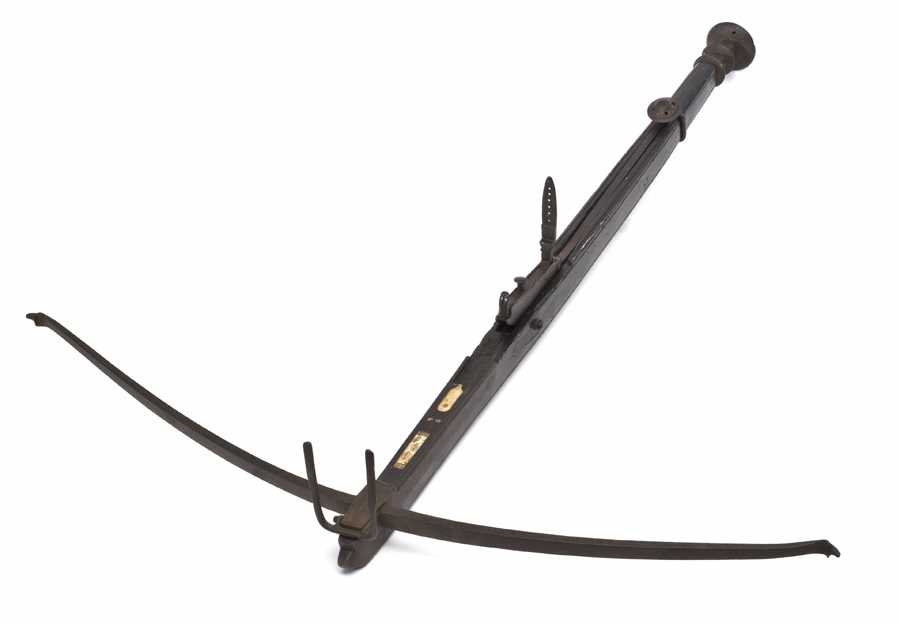 Lot 290 - AN ENGLISH STONEBOW