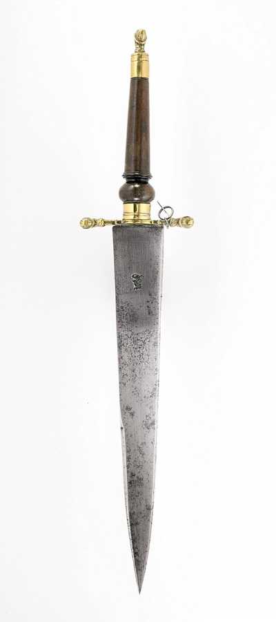 Lot 320 - *AN ENGLISH PLUG BAYONET