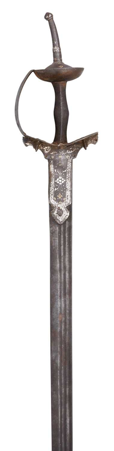 Lot 30 - **AN INDIAN SWORD (FIRANGI)