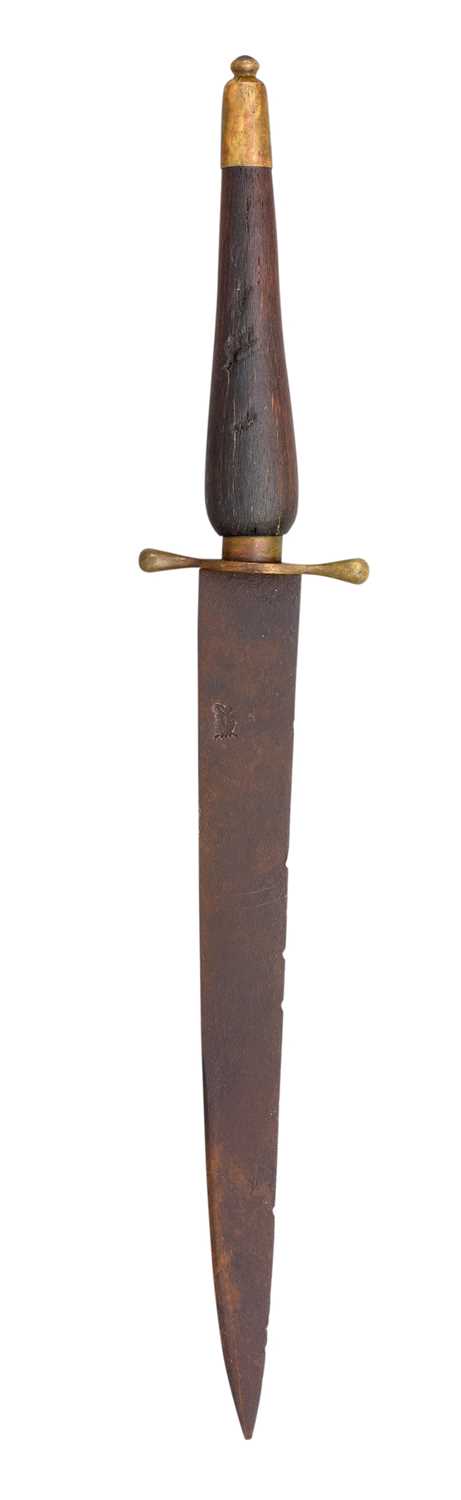 Lot 258 - **AN ENGLISH PLUG BAYONET
