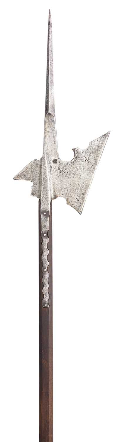 Lot 272 - **A GERMAN HALBERD