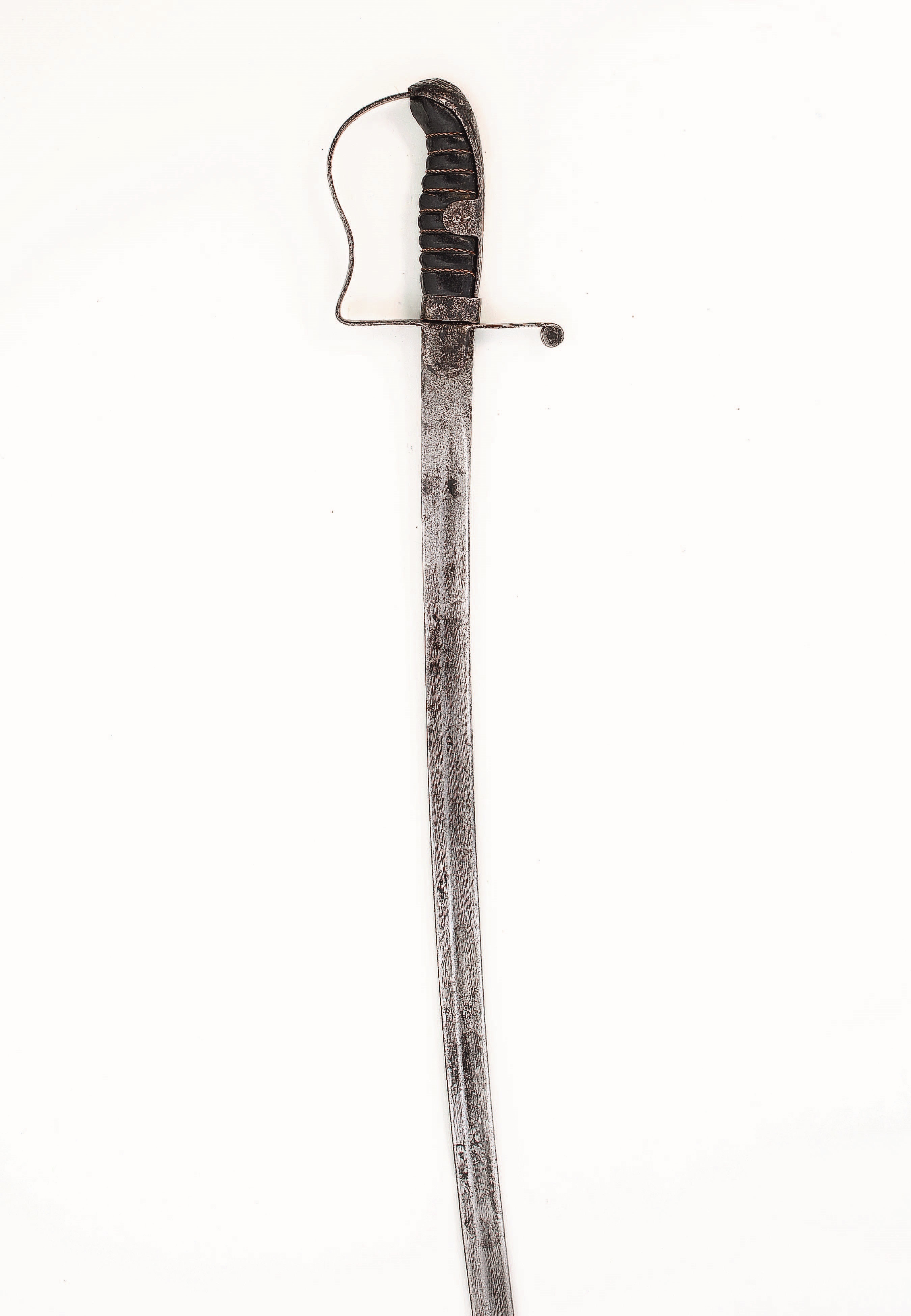 Lot 73 - A CAVALRY SWORD