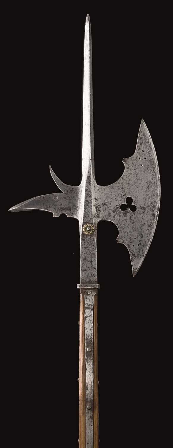 Lot 190 - A FINE GERMAN HALBERD