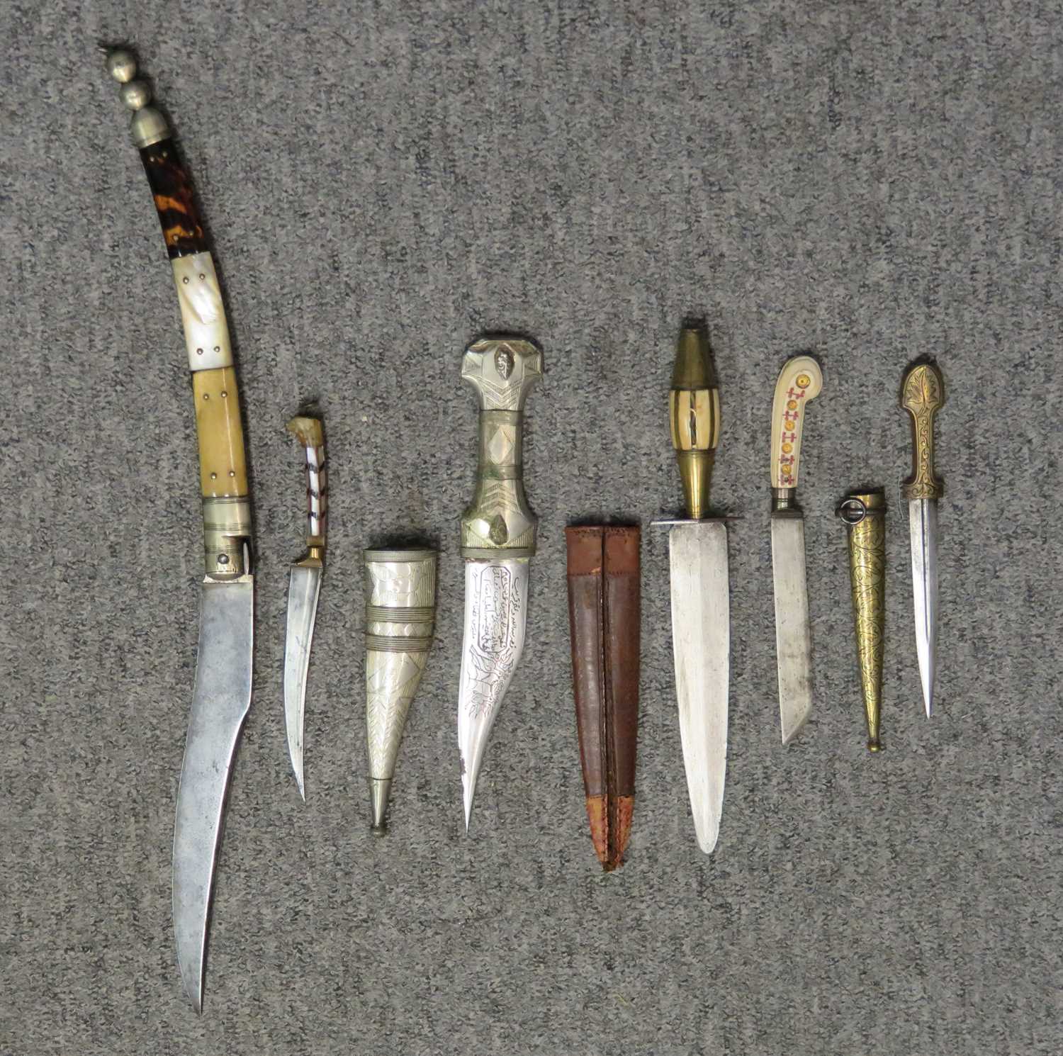 Lot 167 - A SPANISH FOLDING KNIFE (NAVAJA) AND FIVE