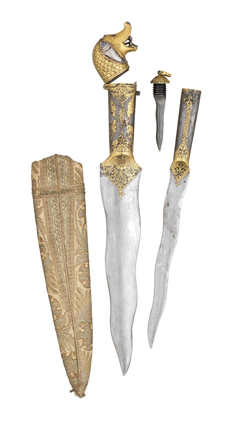 Lot 170 - AN INDIAN DAGGER