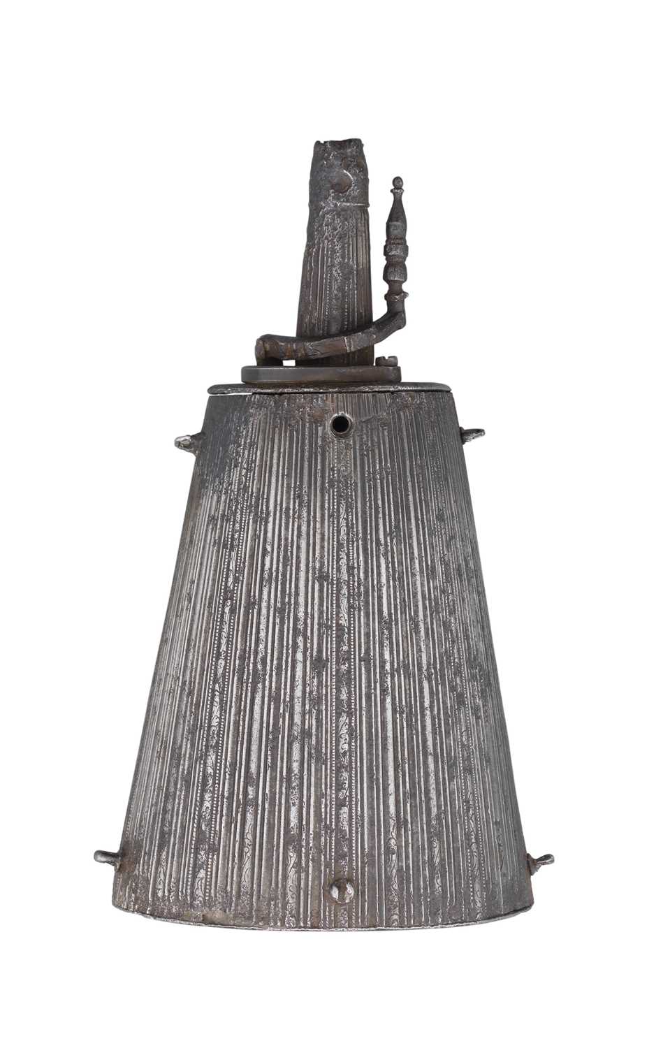 Lot 551 - AN ITALIAN POWDER-FLASK FORMED ENTIRELY OF