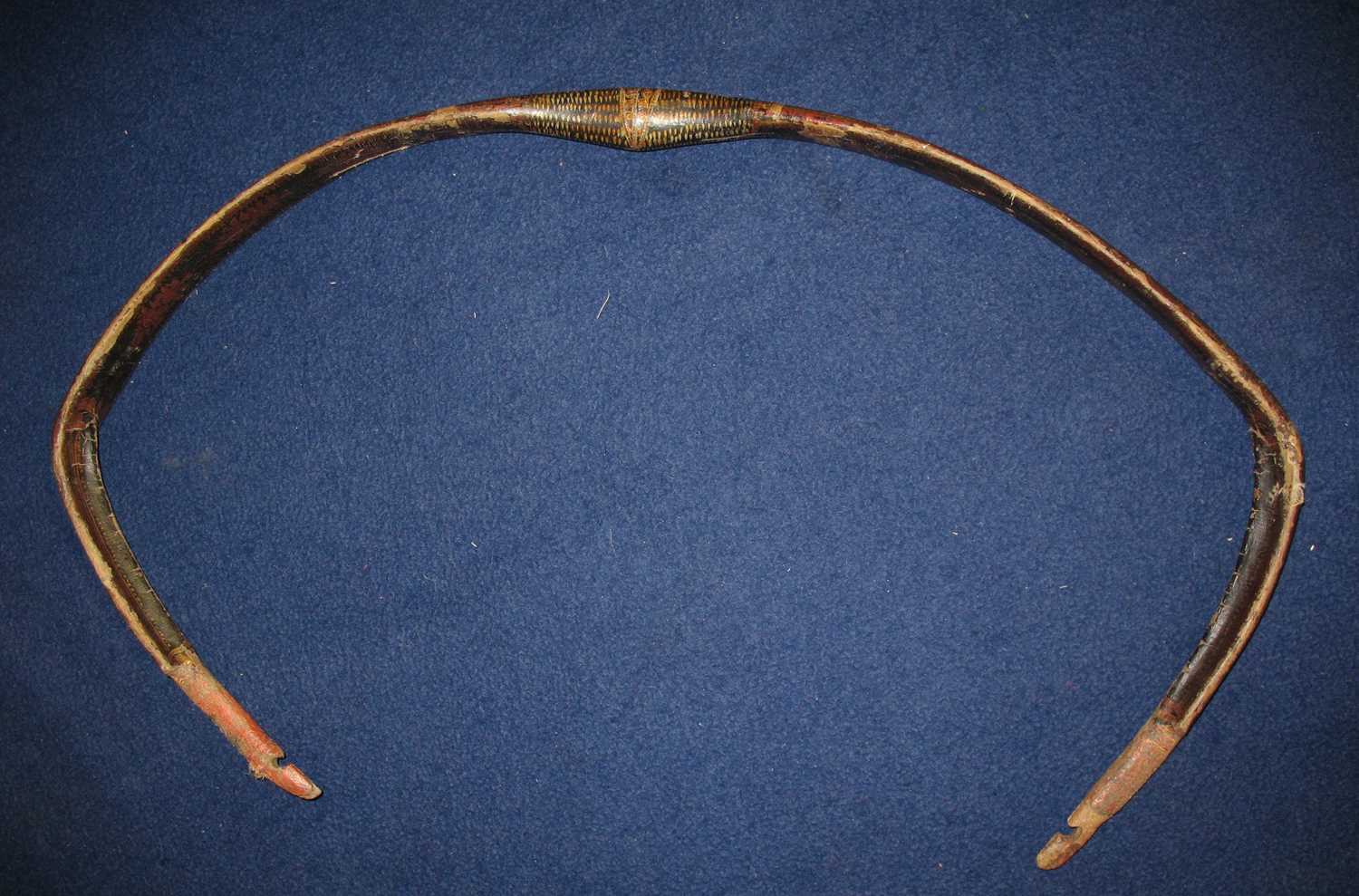 Lot 137 - A INDO-PERSIAN COMPOSITE BOW