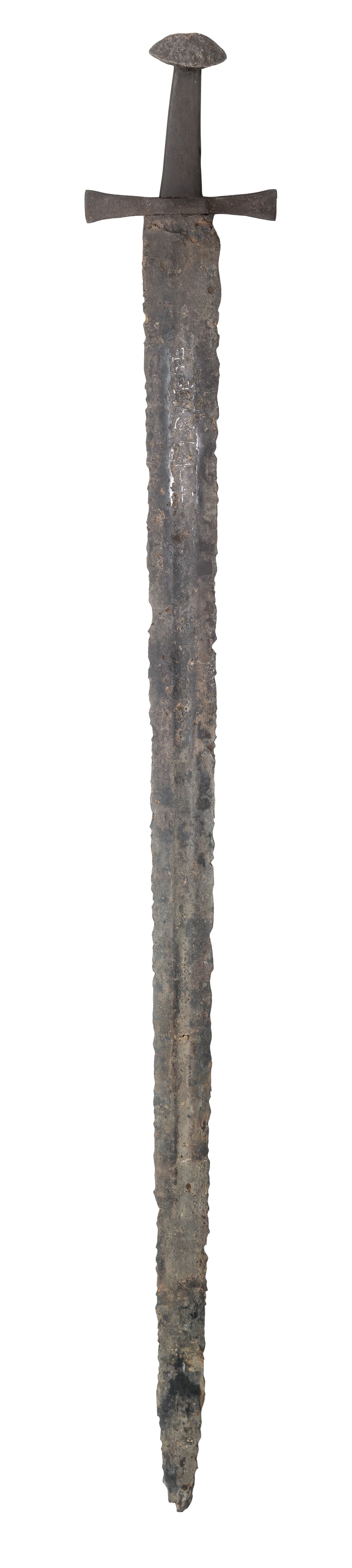 Lot 78 - A MEDIEVAL SWORD