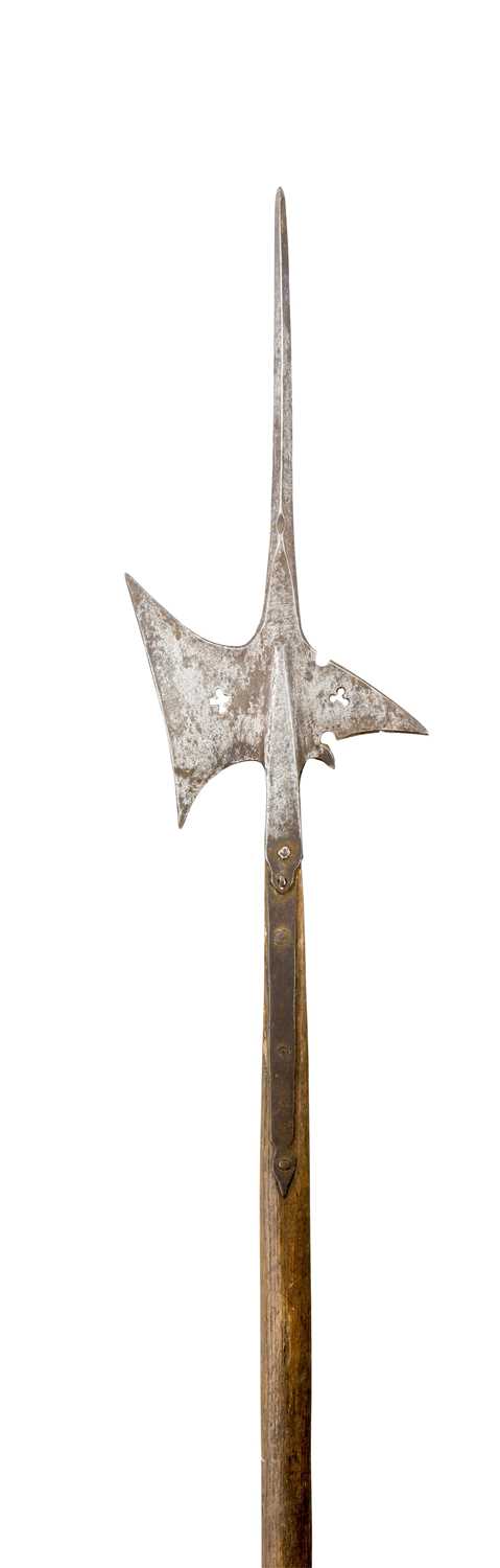 Lot 157 - A GERMAN HALBERD