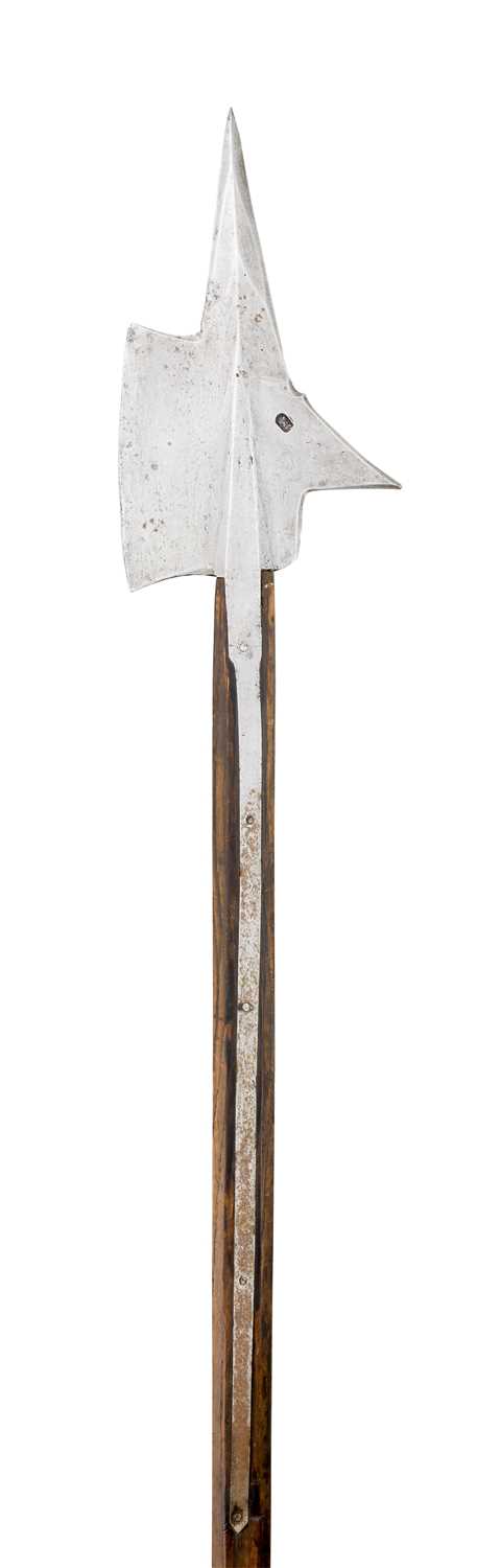 Lot 158 - A FINE SWISS HALBERD OF SO-CALLED SEMPACH