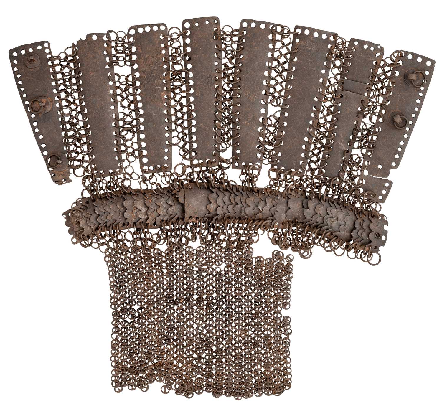 Lot 67 - AN INDIAN MAIL AND LAMELLAR FRAGMENT, 17TH