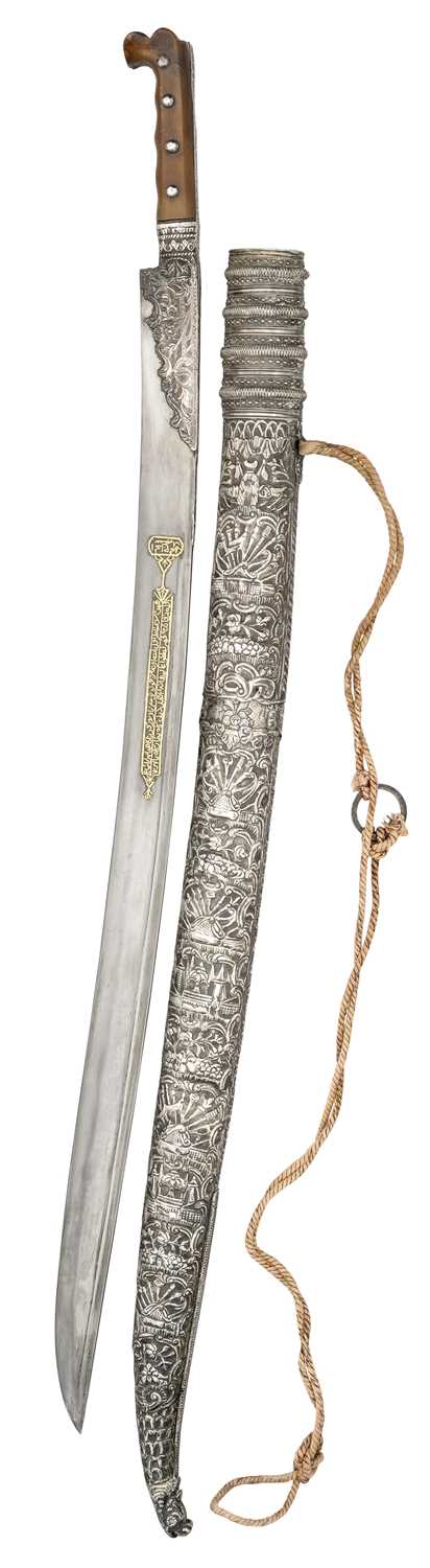 Lot 145 - â€¡â“‚ AN OTTOMAN SHORT SWORD (YATAGHAN),