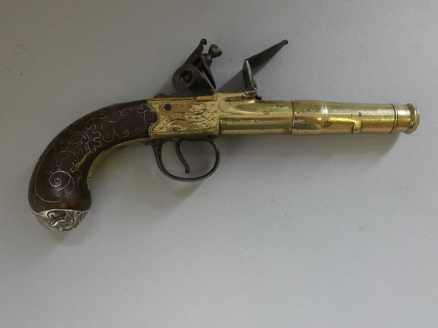 Lot 565 - A 40 BORE FLINTLOCK POCKET PISTOL, PRIVATE