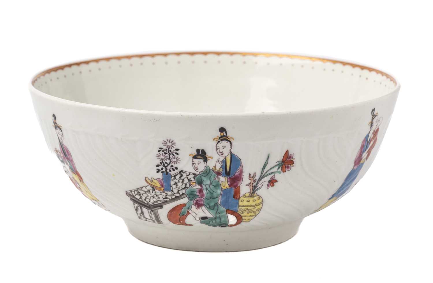 Lot 62 - â€¡Â A WORCESTER BOWL