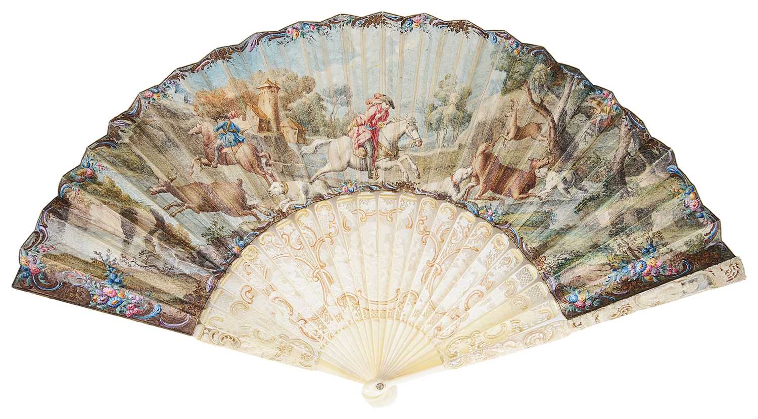 Lot 566 - ËœAN IVORY FAN