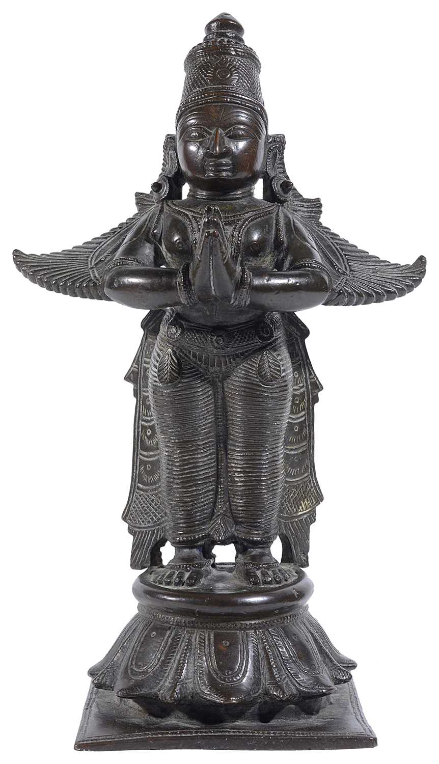 Lot 124 - A BRONZE FIGURE OF GARUDA