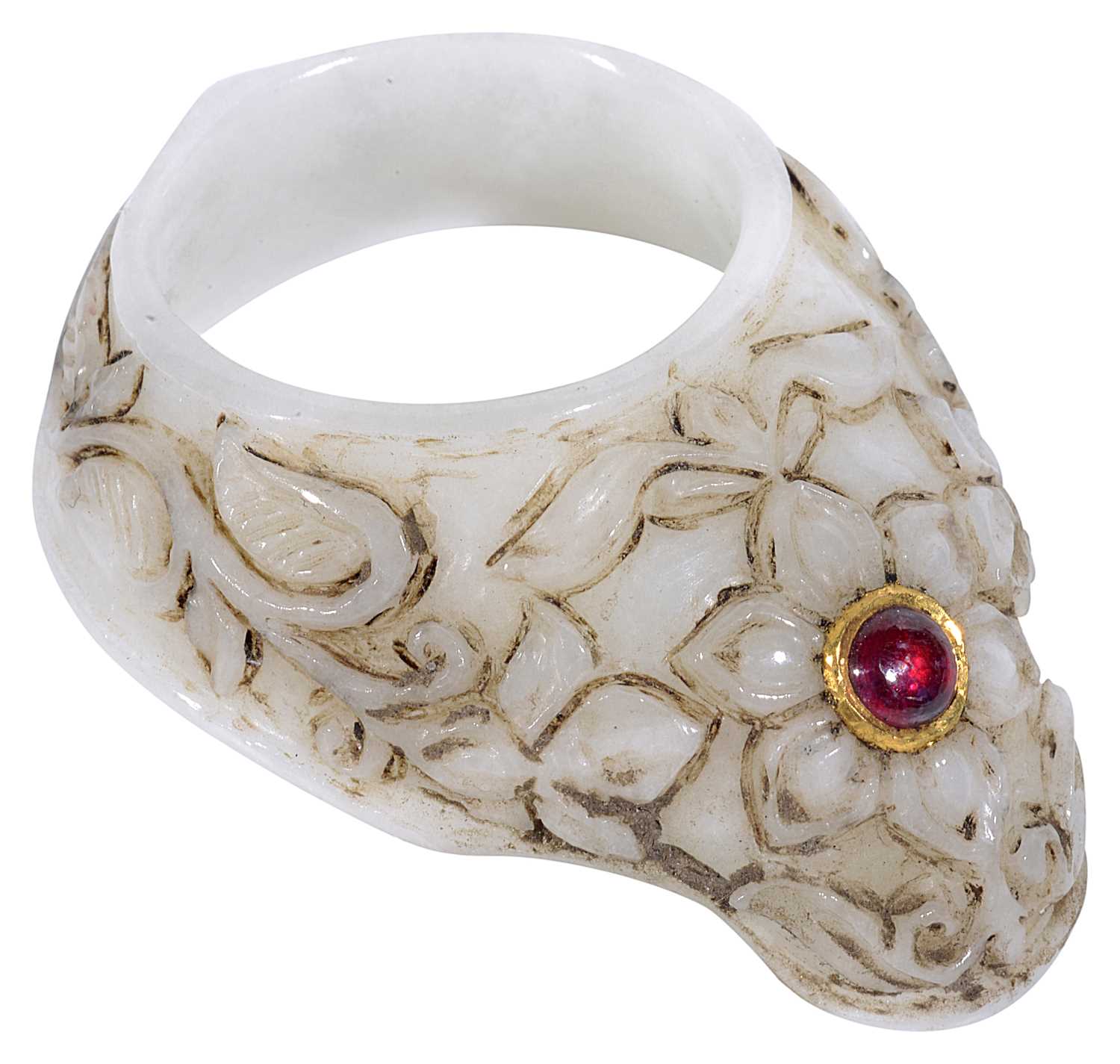 Lot 188 - A JADE ARCHER'S RING