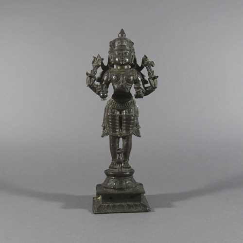 Lot 107 - A BRONZE FIGURE OF SIVA