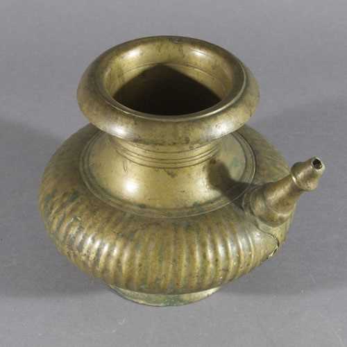 Lot 285 - A BRASS SPOUTED WATER POT (lota)