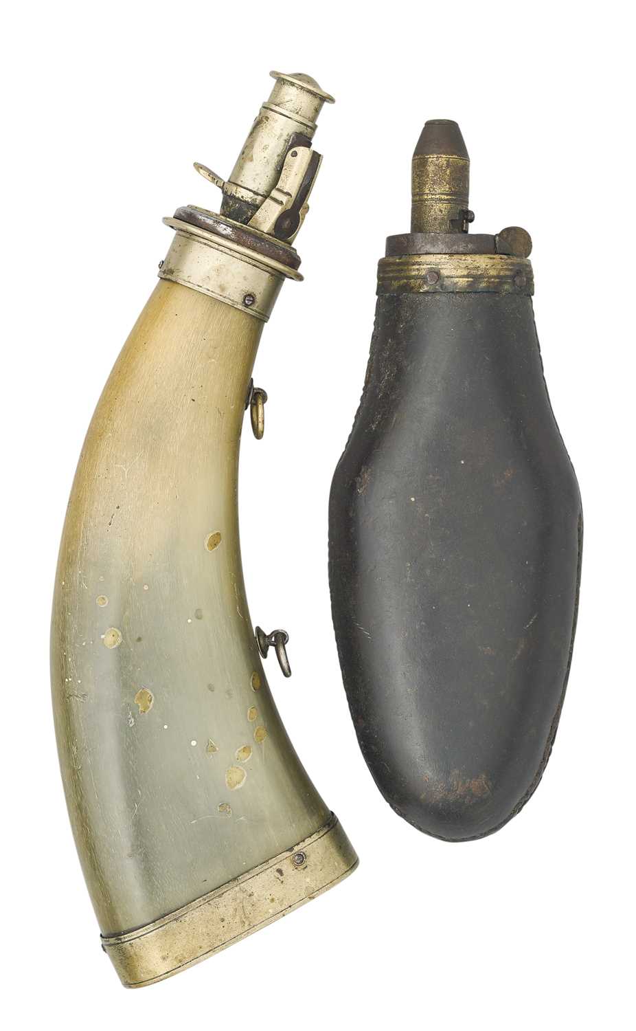 Lot 377 - A HORN POWDER-FLASK, EARLY 19TH CENTURY AND