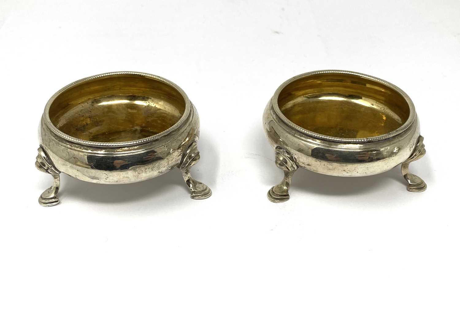 Lot 136 - A PAIR OF GEORGE III SILVER SALT CELLARS,