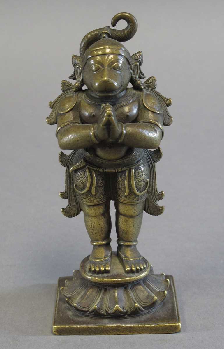 Lot 100 - A BRONZE FIGURE OF HANUMAN