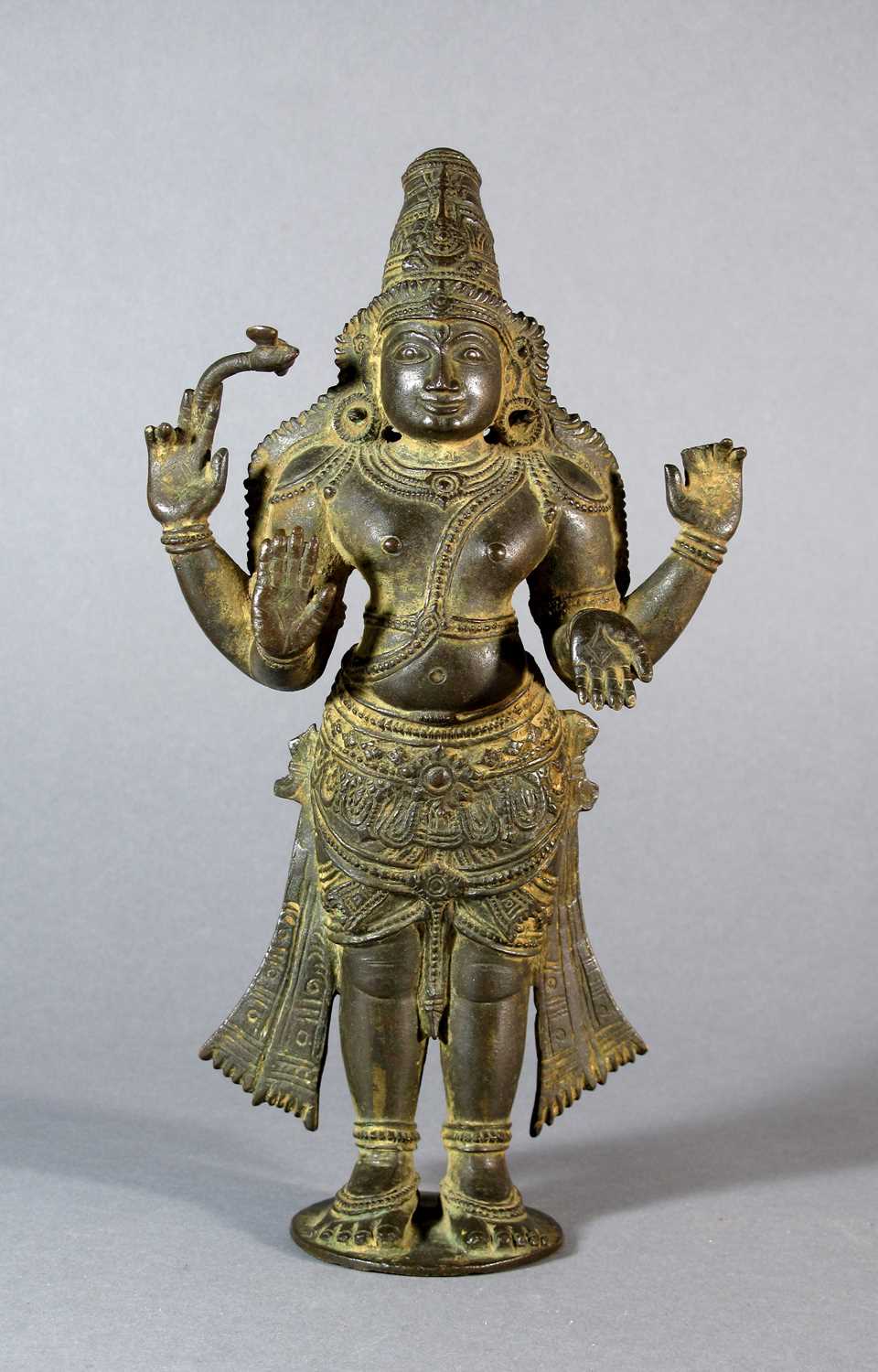 Lot 7 - A Bronze Figure of Siva