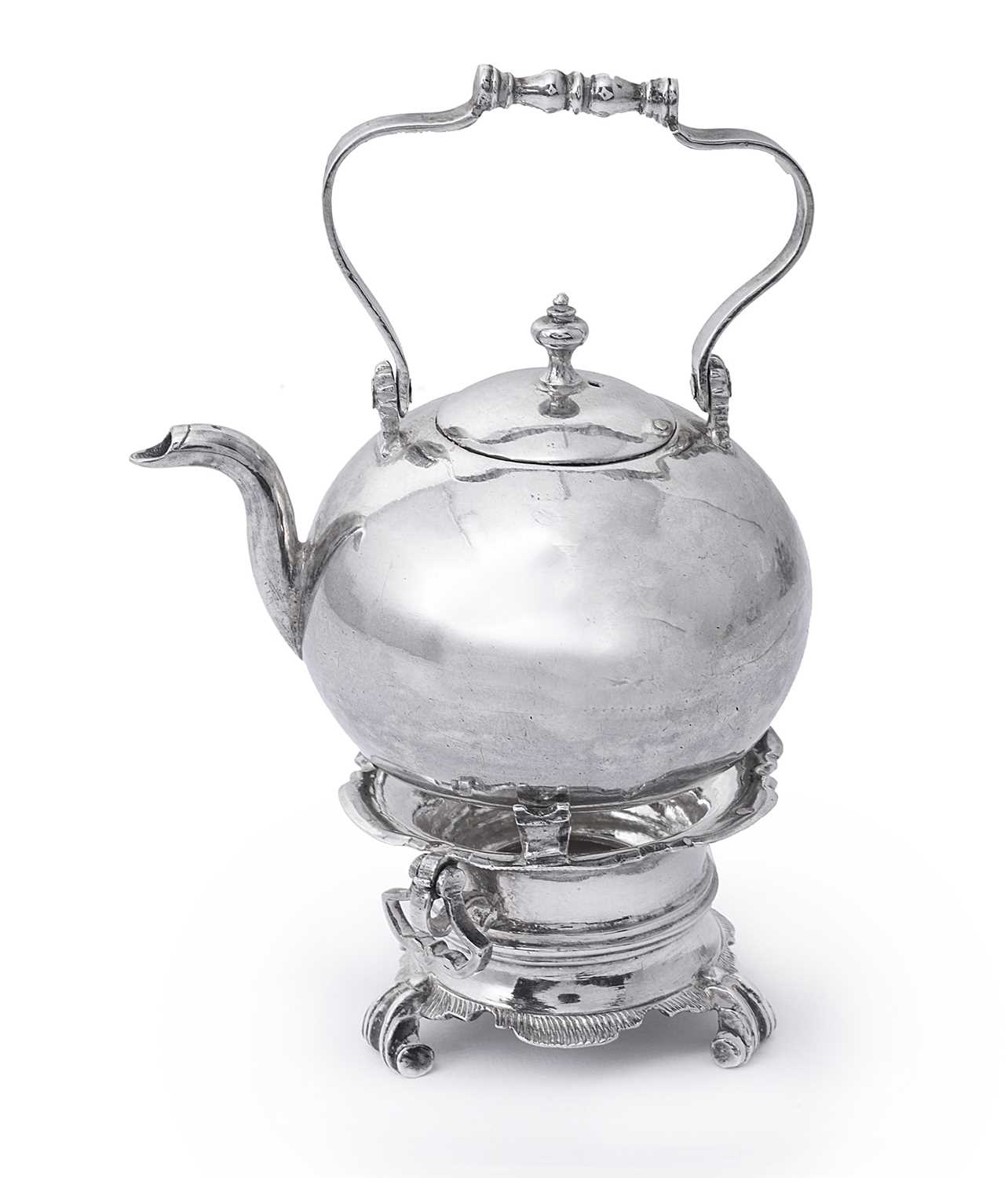 Lot 134 - A DUTCH SILVER MINIATURE KETTLE ON BRAZIER
