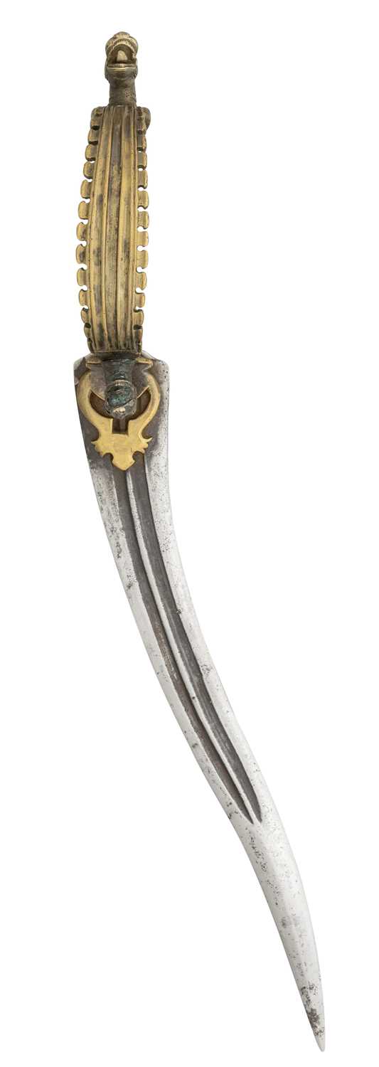 Lot 35 - A SOUTH INDIAN DAGGER (BICHWA), 17TH/18TH