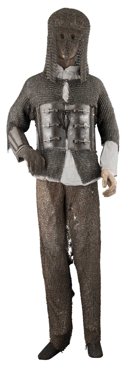 Lot 67 - A COMPOSITE INDIAN FULL ARMOUR, 17TH CENTURY
