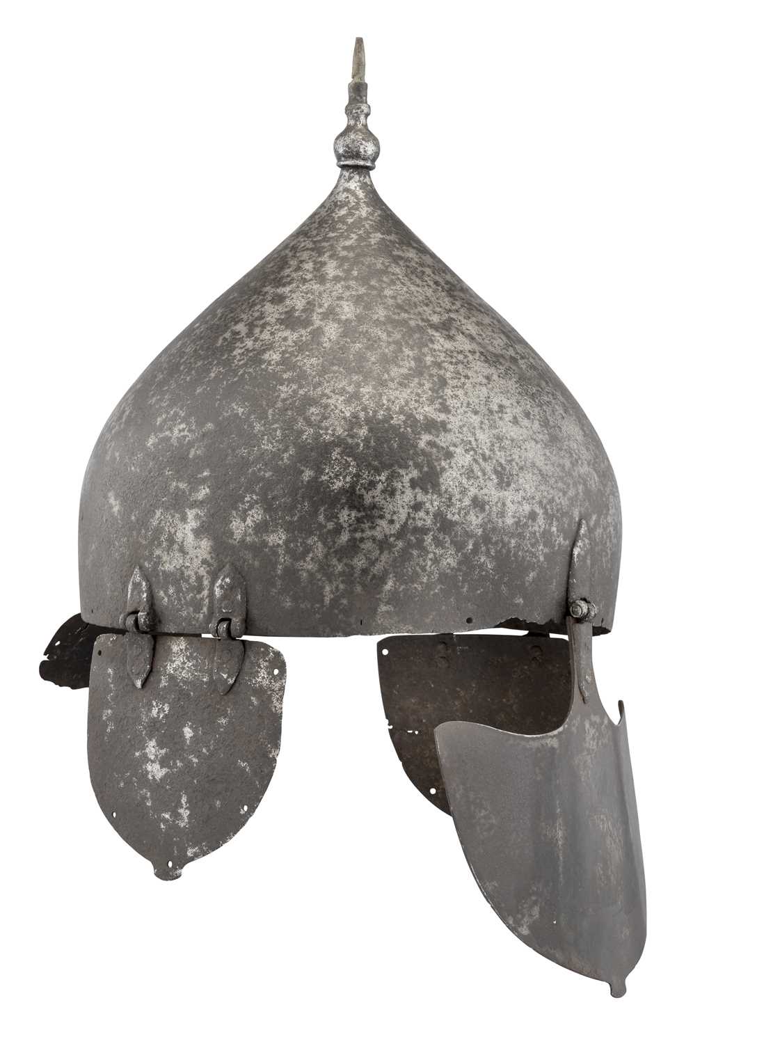 Lot 69 - A RARE SOUTH INDIAN HELMET (TOP), 16TH