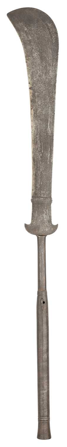 Lot 196 - A RARE COMBINED MATCHLOCK GUN AND RAM DAO,