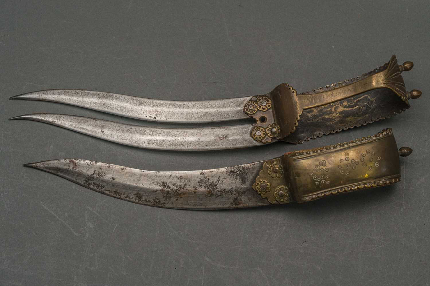 Lot 40 - TWO INDIAN FOOT DAGGERS (BICHWA), 19TH