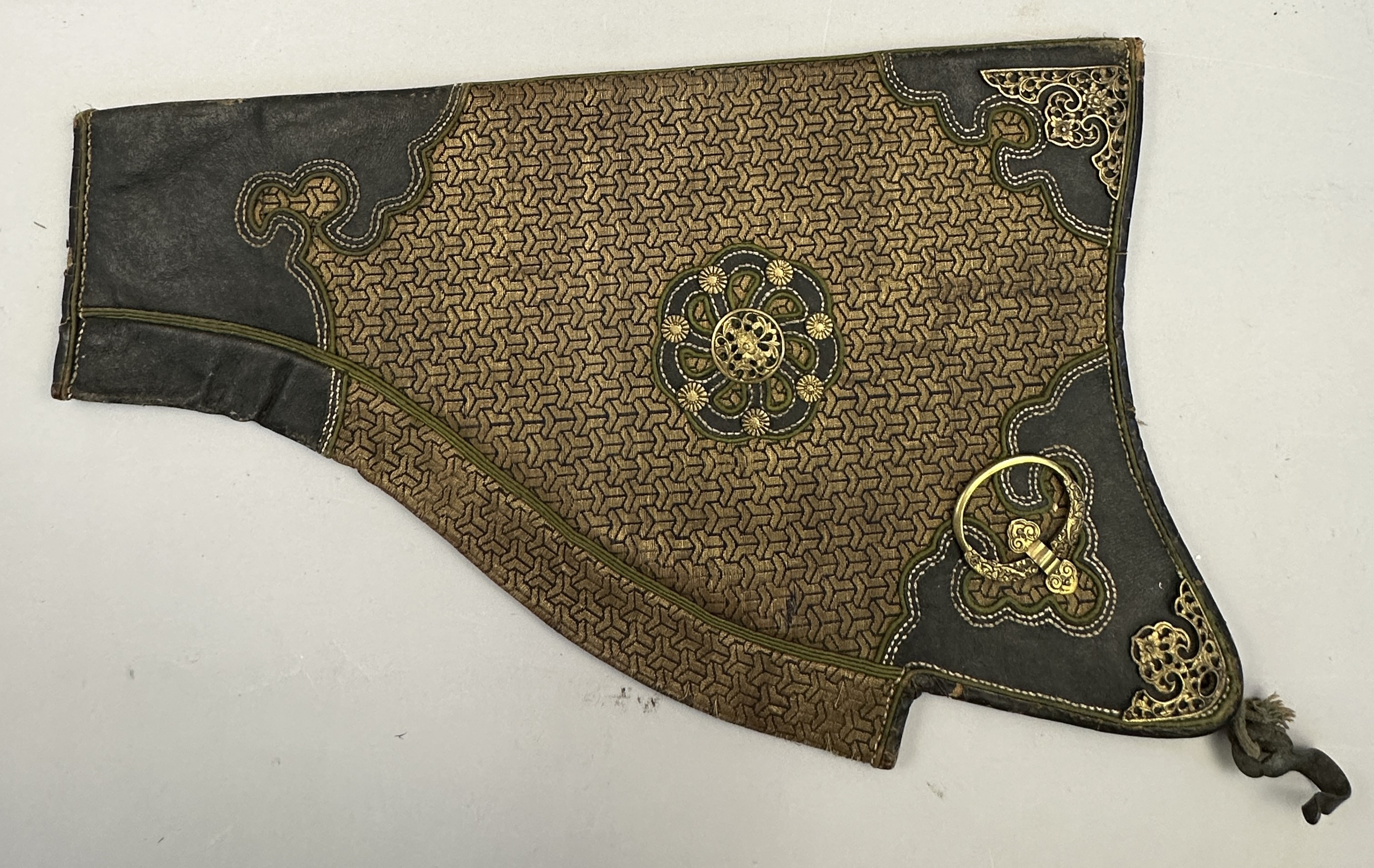 Lot 17 - A RARE CHINESE OFFICER’S BOW CASE, QING