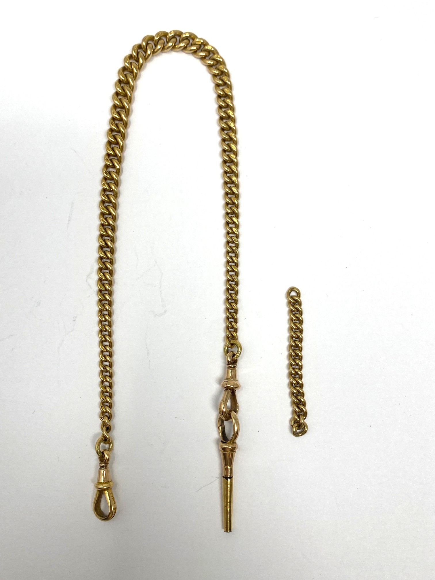 Lot 566 - GOLD ALBERT CHAIN, 1890s