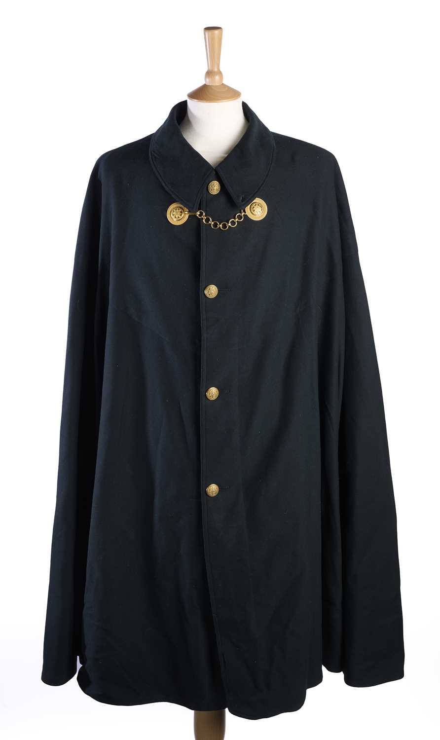 Lot 7 - THE CAPE OF COLONEL SIR ALEXANDER MONCRIEFF OF